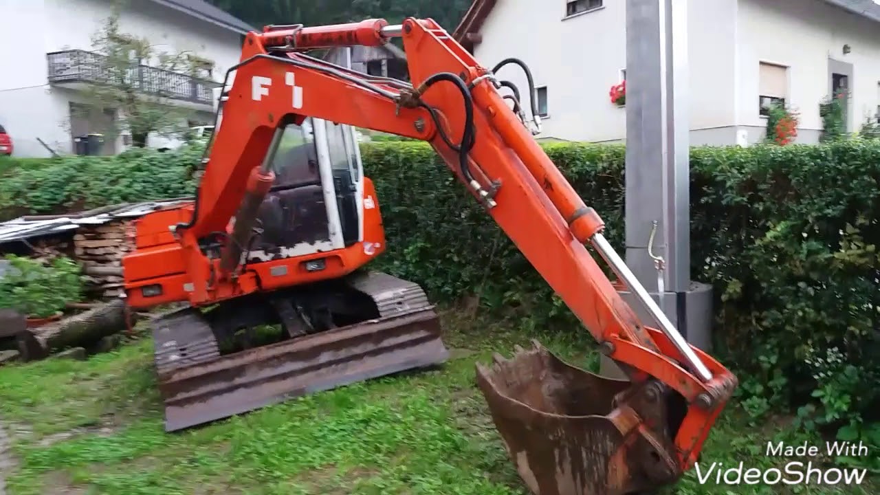 Sašo in bager. Shi* post no.1 - YouTube