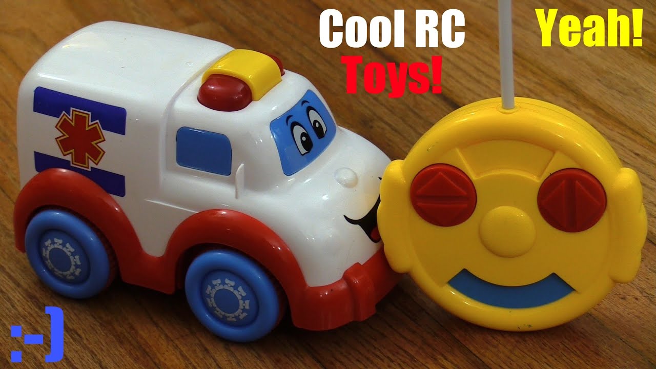 RC Toys! An RC Medic Ambulance Toy Unboxing and Playtime w/ Maya + RC ...