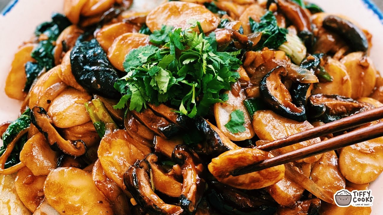 Shanghai Stir-fried Rice Cakes (Vegetarian and GF!) - YouTube