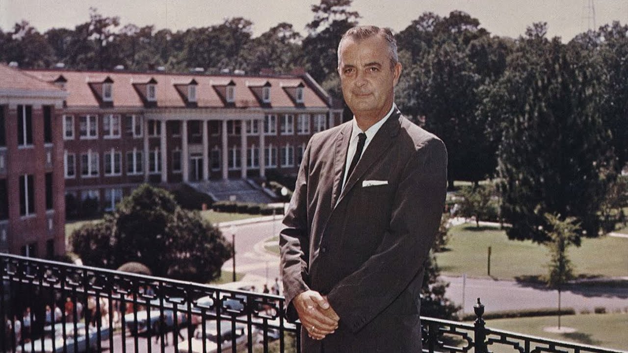 Greenville Legends: Dr. Leo Jenkins - YouTube