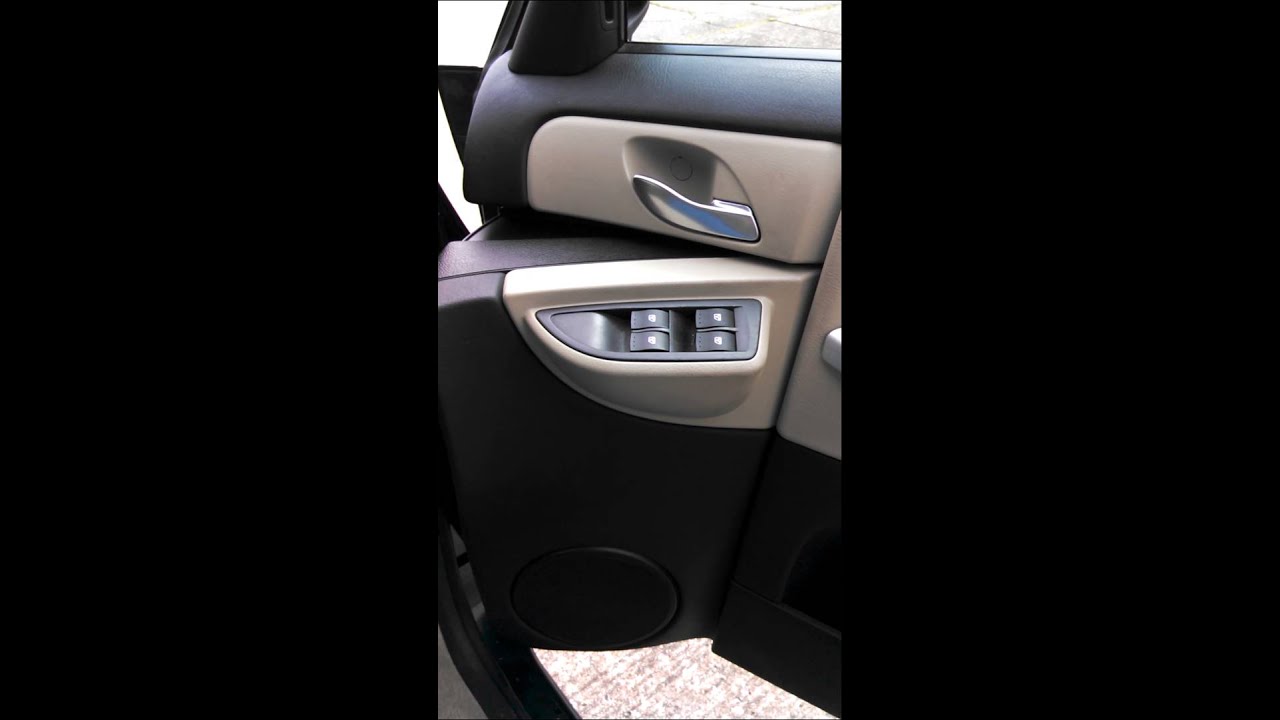 Renault Avantine, funky door hinge. - YouTube