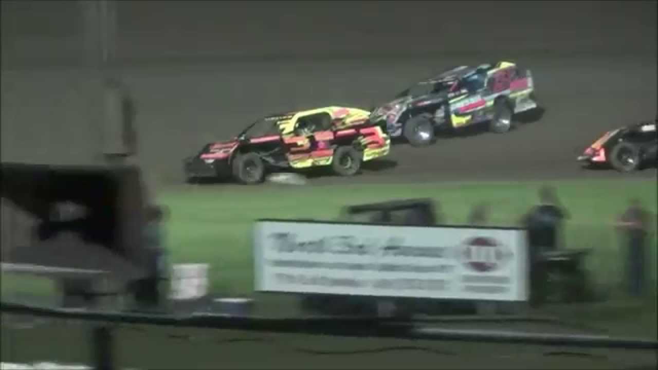 Jenae Gustin - Marshalltown Speedway 5/30 - A-Main - YouTube