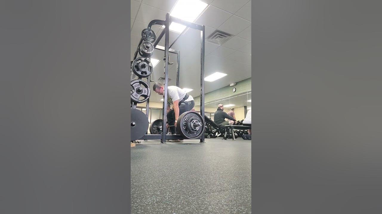 Week 10 Day 4 Pause Deadlift 360 lbs - YouTube
