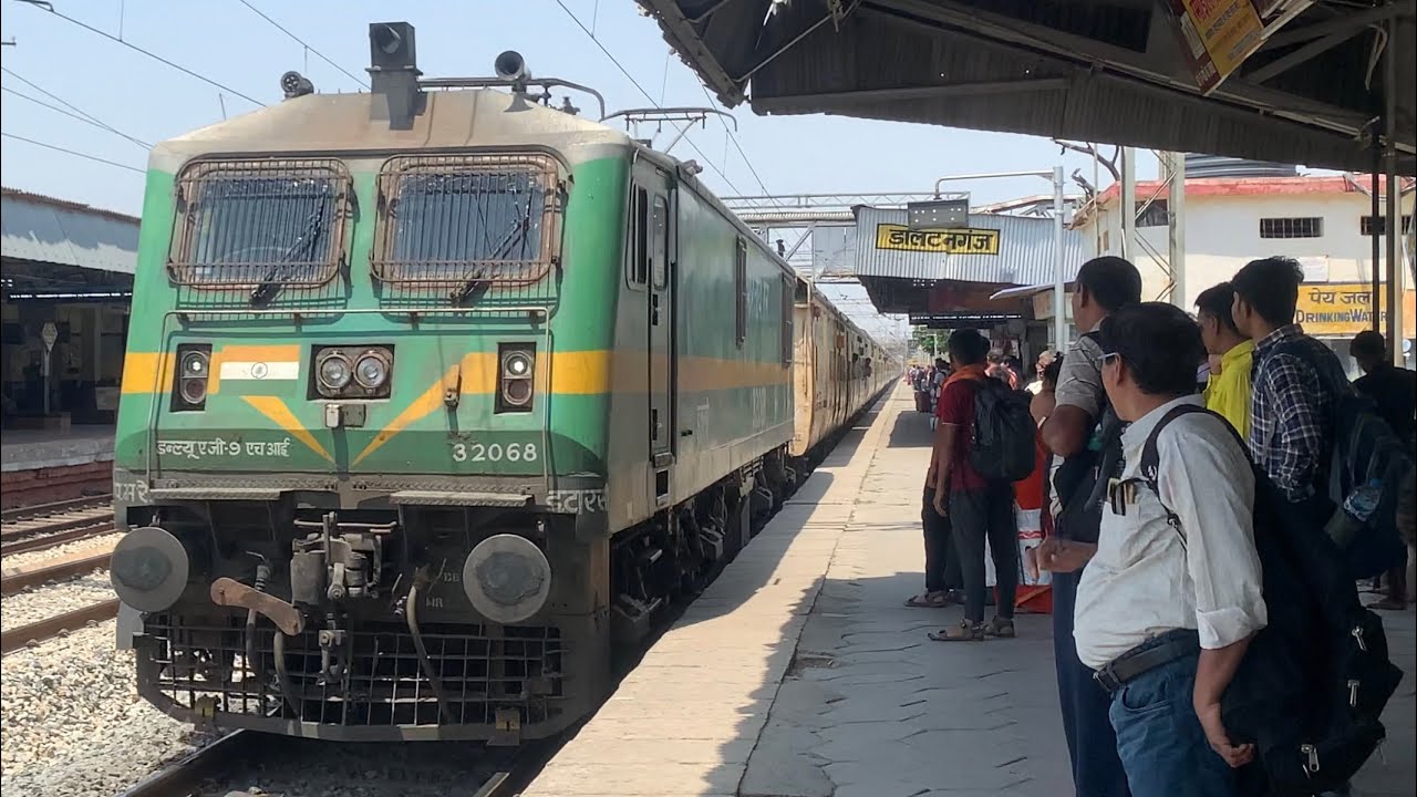 WAG 9 Locomotive Yellow ICF Coaches of Jabalpur Howrah Express Train ...