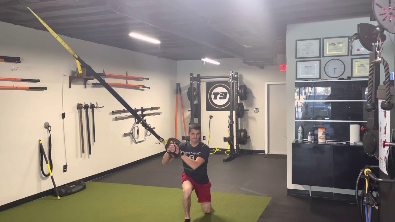 TRX side lunge with Rotation - YouTube