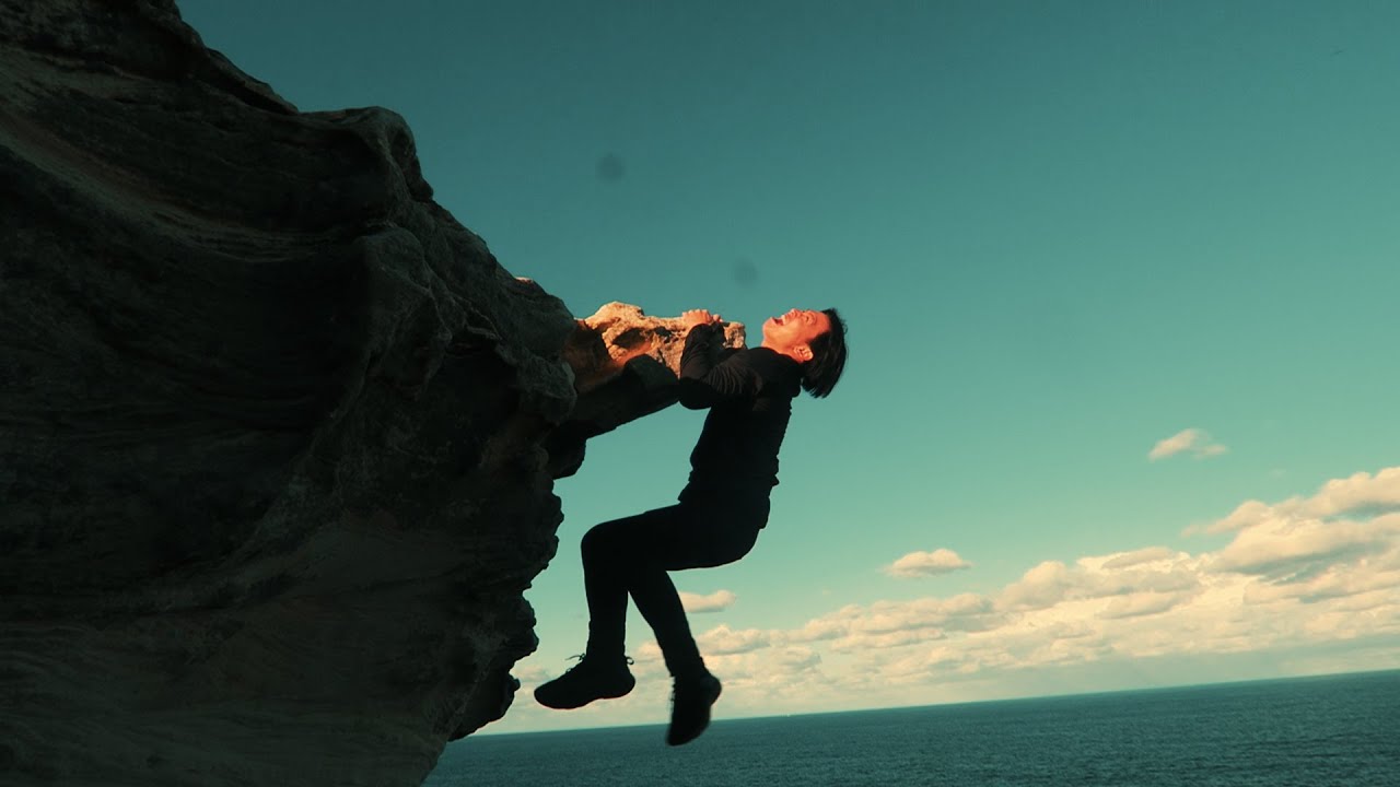 HANGING ON FOR MY LIFE – SYDNEY PT 2 - YouTube