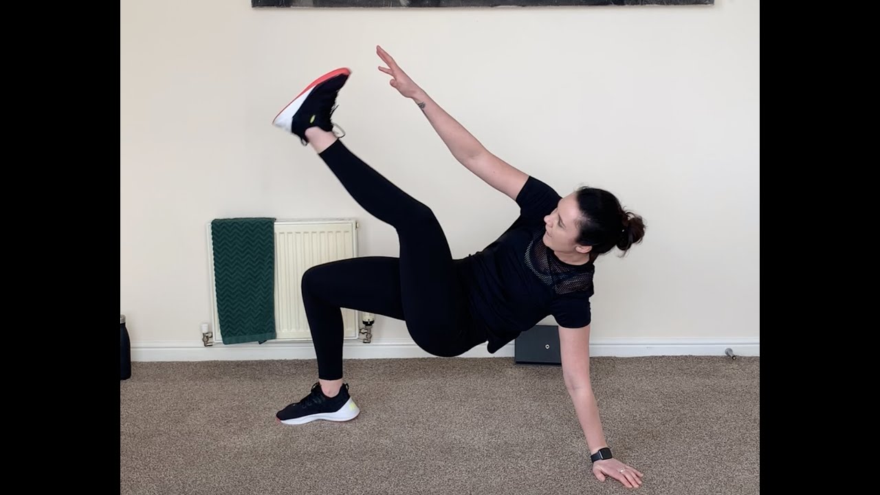 30 MIN HIIT Home Workout - Sinead Henry - YouTube