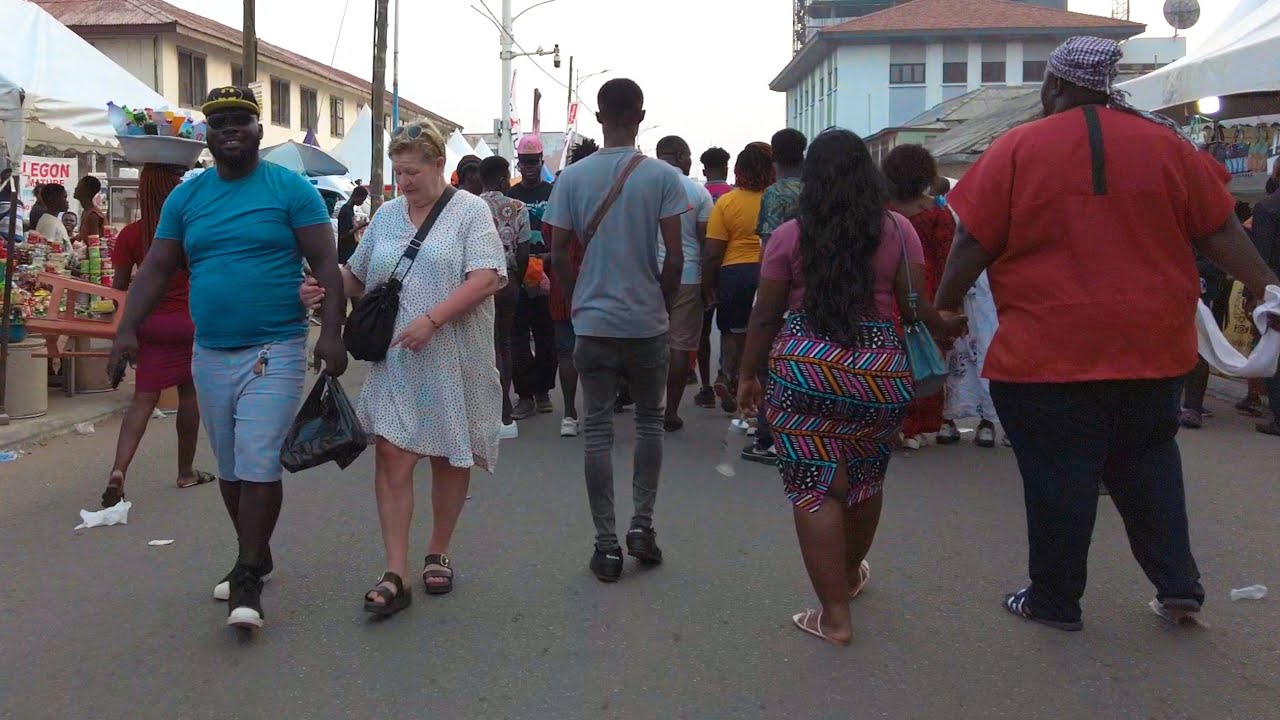 BIG AFRICAN STREET EVENT GHANA ACCRA JAMESTOWN - YouTube