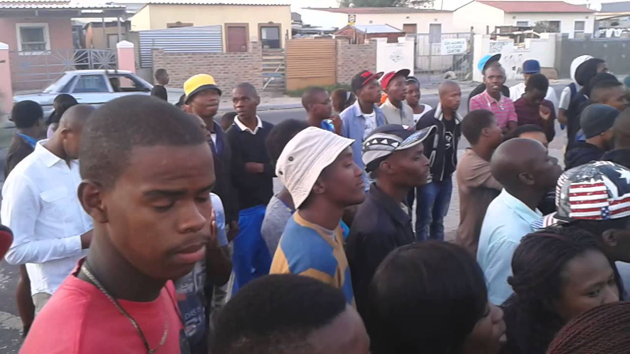 Pzho_@_Heads_raps_hiphop_session - YouTube