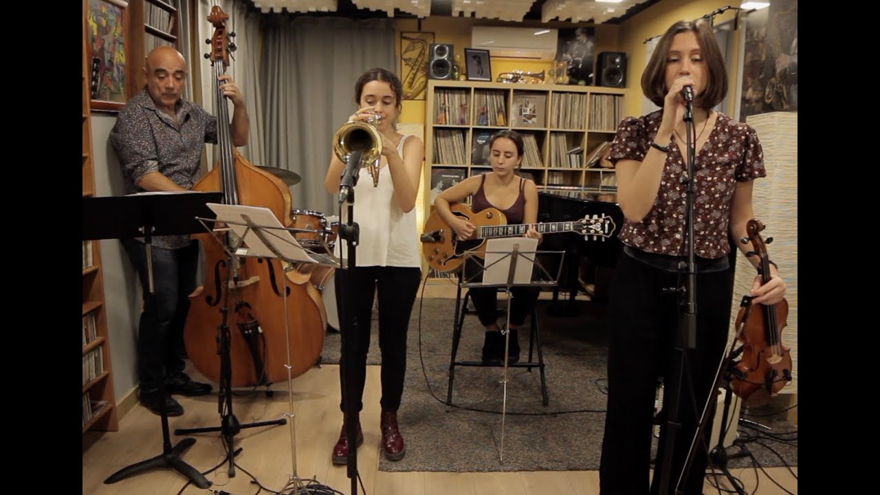2020 Saudade de Itapoa ÈLIA BASTIDA, ALBA ARMENGOU CARLA MOTIS Y JOAN ...