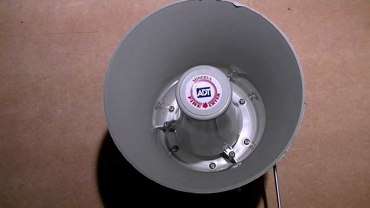 Fire alarm test (Fire cryer) - YouTube