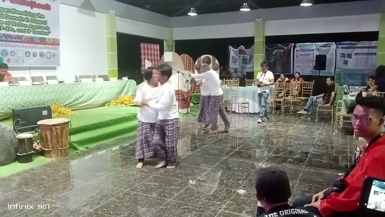 Barok Dance Cultural dance of Aklanon bukidnon - YouTube