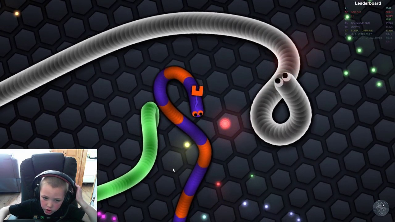 My first video! slither.io - YouTube