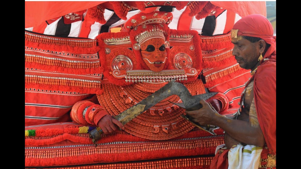 Theyyam festival in Kerala - YouTube