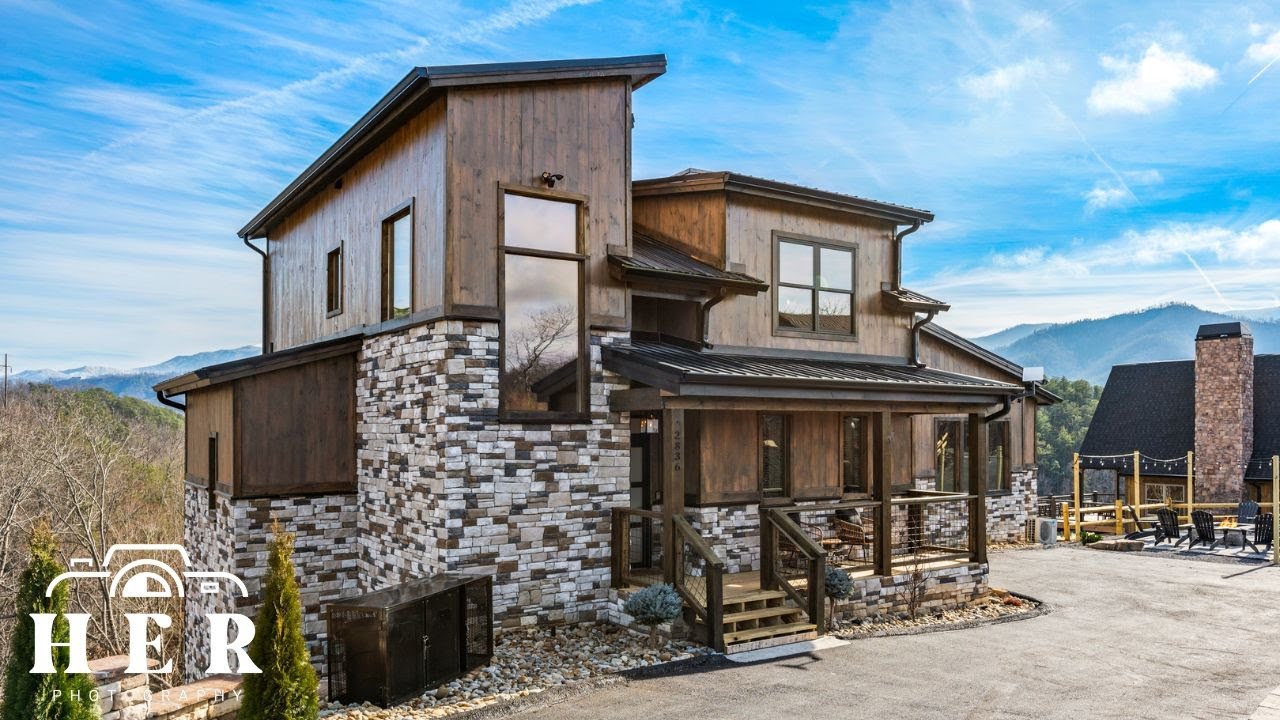 2836 Red Sky Drive | Luxury Real Estate Video | HER Photography - YouTube