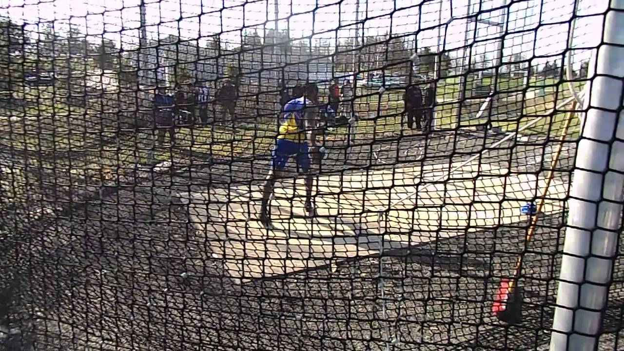 Sammy Weeks Discus Throw 38.35 - YouTube