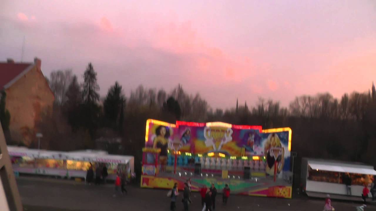 Sedlecká pouť 2016 - ATRAKCE K2 (BOOSTER) ZA JÍZDY / ATTRACTION K2 ...