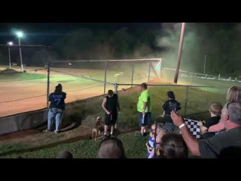 Windy hollow bomber class feature - YouTube