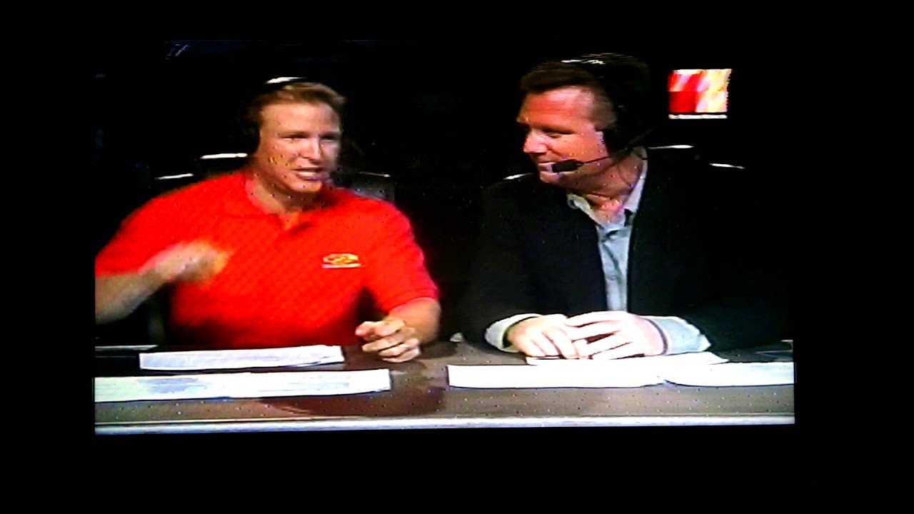 RollerJam Illinois Riot vs Nevada Hot Dice (Team Intros and Interview w/ Brian Gamble) - YouTube