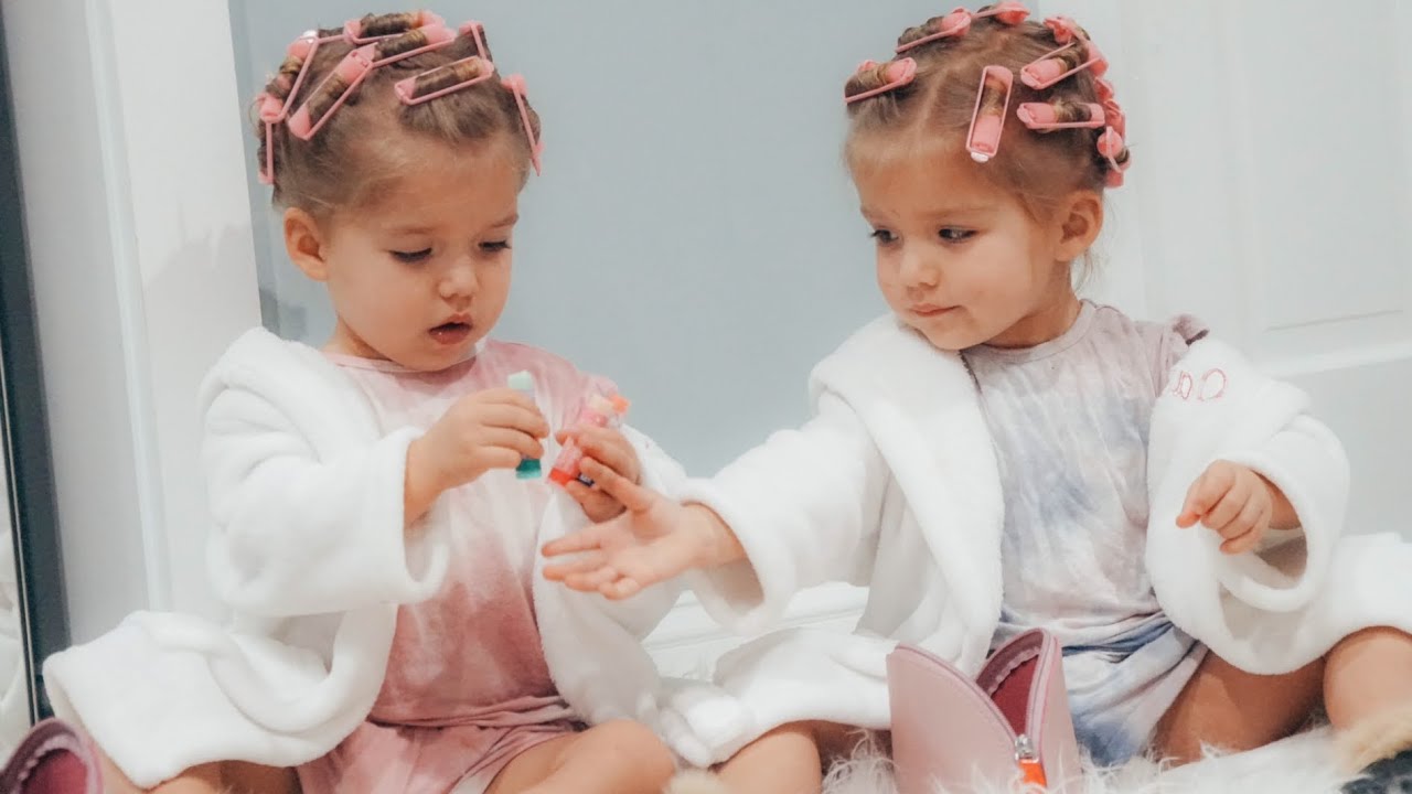 TODDLER MAKEUP DISASTER!! - YouTube