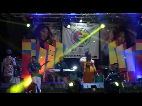 Ria Nada Semi Full - Ria Astarina - Sakit Sekali Live Cinyosog Burangkeng