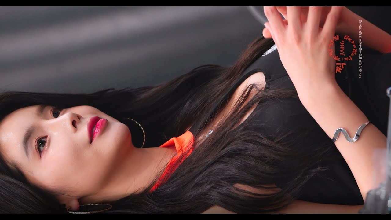 Ver.1 [4K세로직캠] 2024부산국제보트쇼 포즈모델-레이싱모델 이송빈 [RacingModel-Songbin.Lee ...