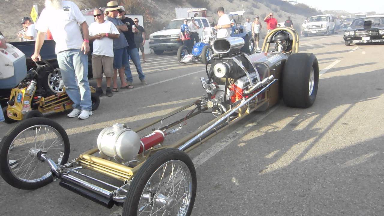 Dragmaster Chassis @ Barona..... - YouTube