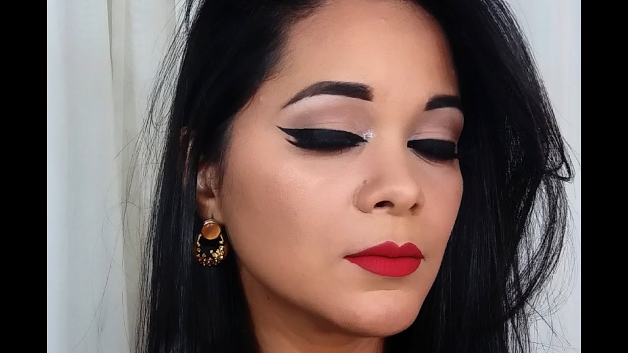 Delineado e Batom Vermelho - Make Pin-Up - YouTube