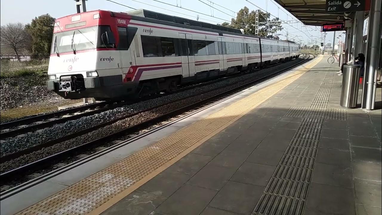 Renfe Cercanias Sevilla - 446.092R especial C rectas en jardines de Hercules - YouTube