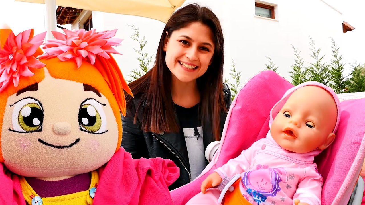 Ayşe Gül'e yeni kıyafet giydirip kafe’ye gidiyor - YouTube