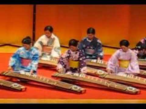 Un instrumento musical japonés/Koto - YouTube