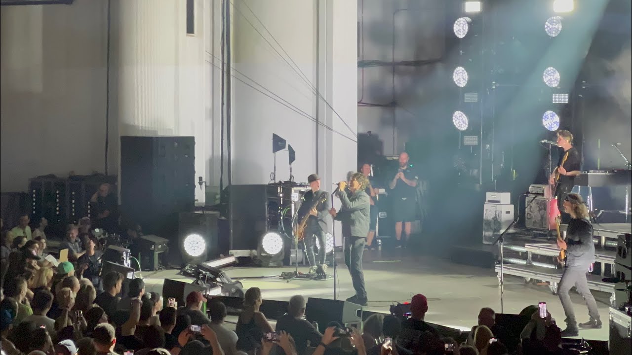 Third Eye Blind - Graduate (PNC Center Holmdel NJ 7/14/24) - YouTube Music