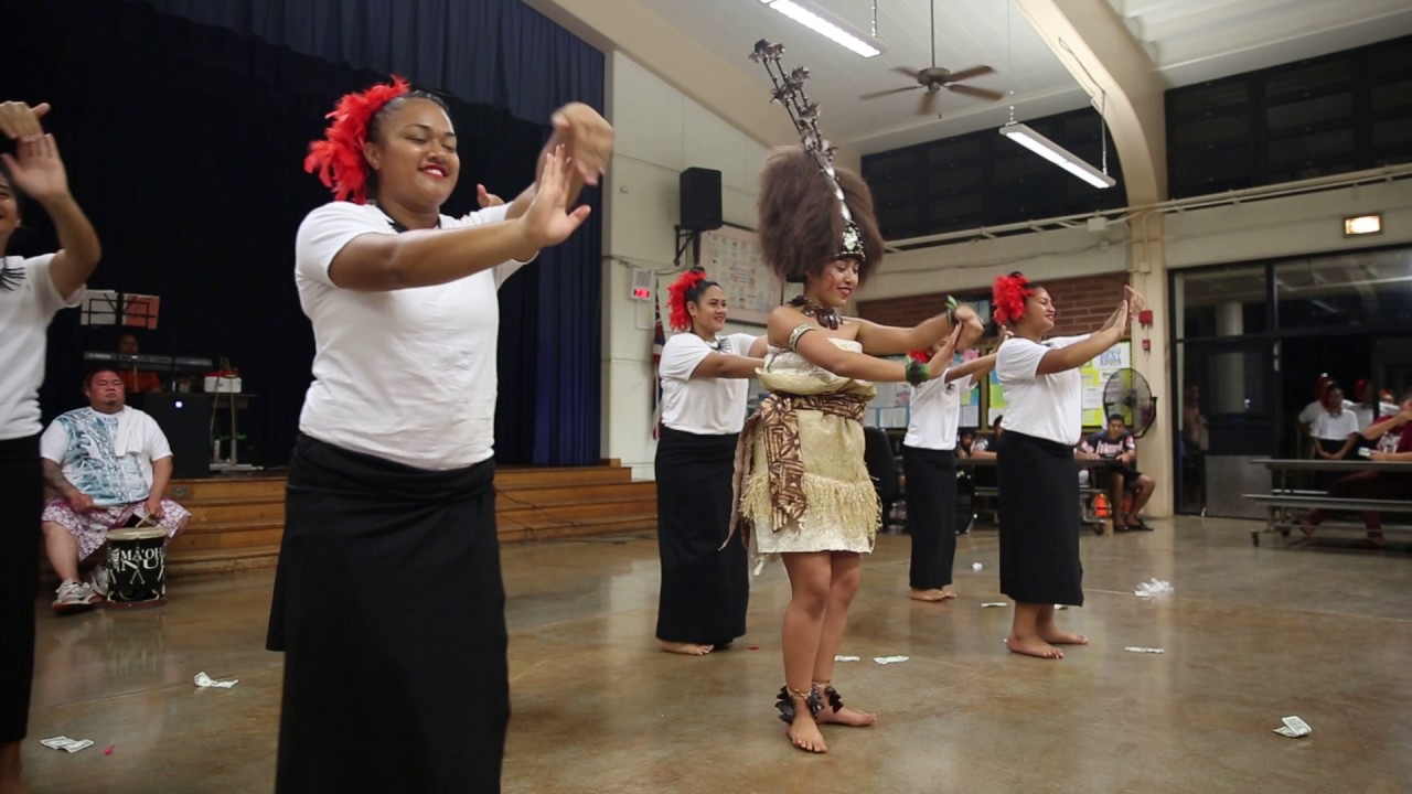 Radford HS Poly Club - Mauluulu - YouTube