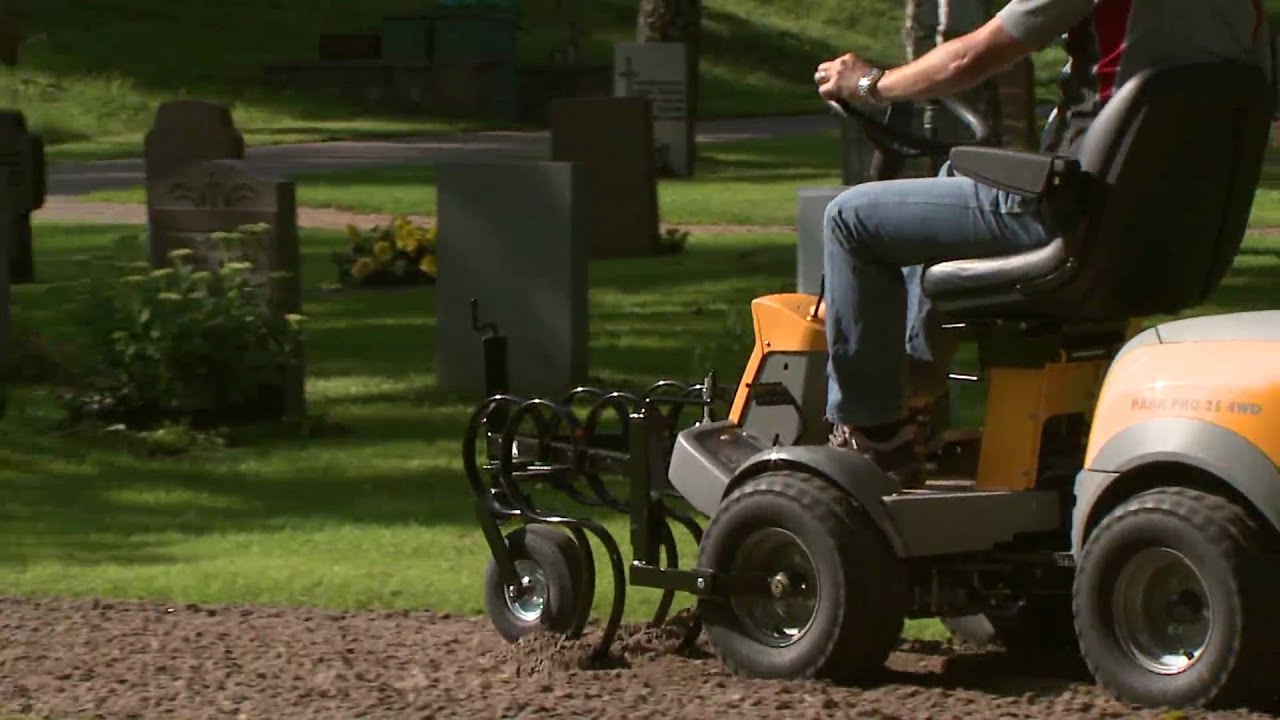 Stiga Park Spring Hoe - YouTube