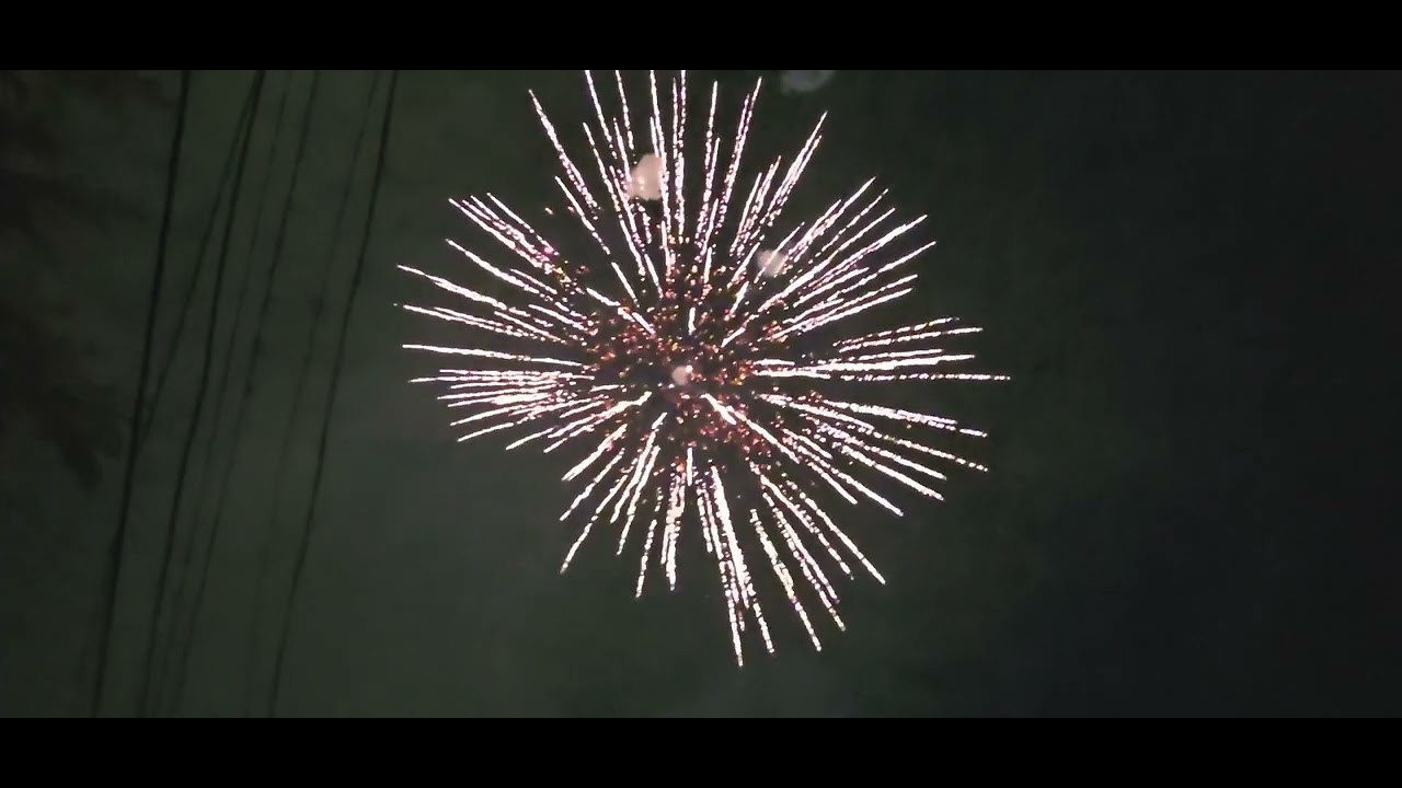 3inch 36 shot giant robot firework - YouTube