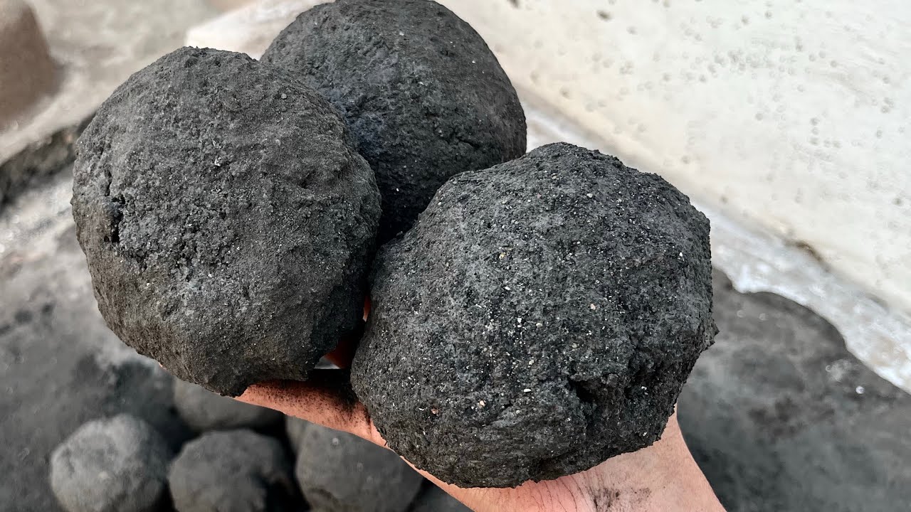 Pure Charcoal Balls Floor crumbling asmr super satisfying and relaxing ...