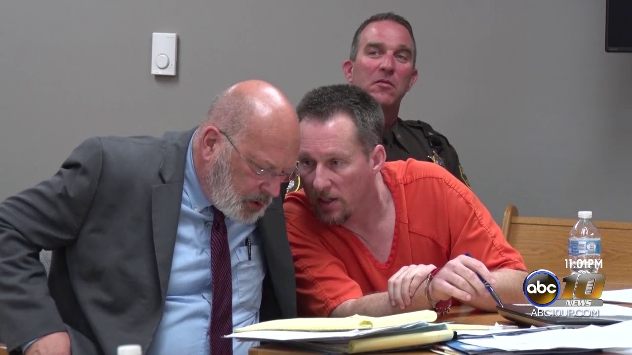 Preliminary hearing for Sadowski starts - YouTube