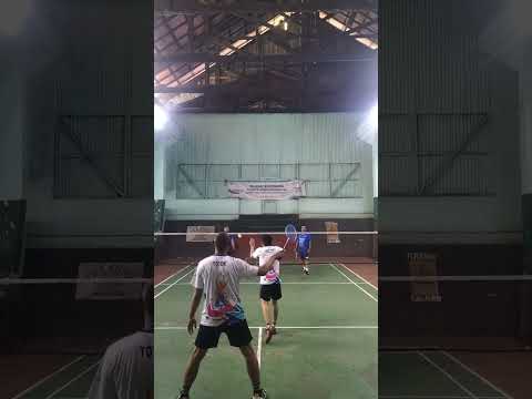 PB KK ipar vs adek ipar