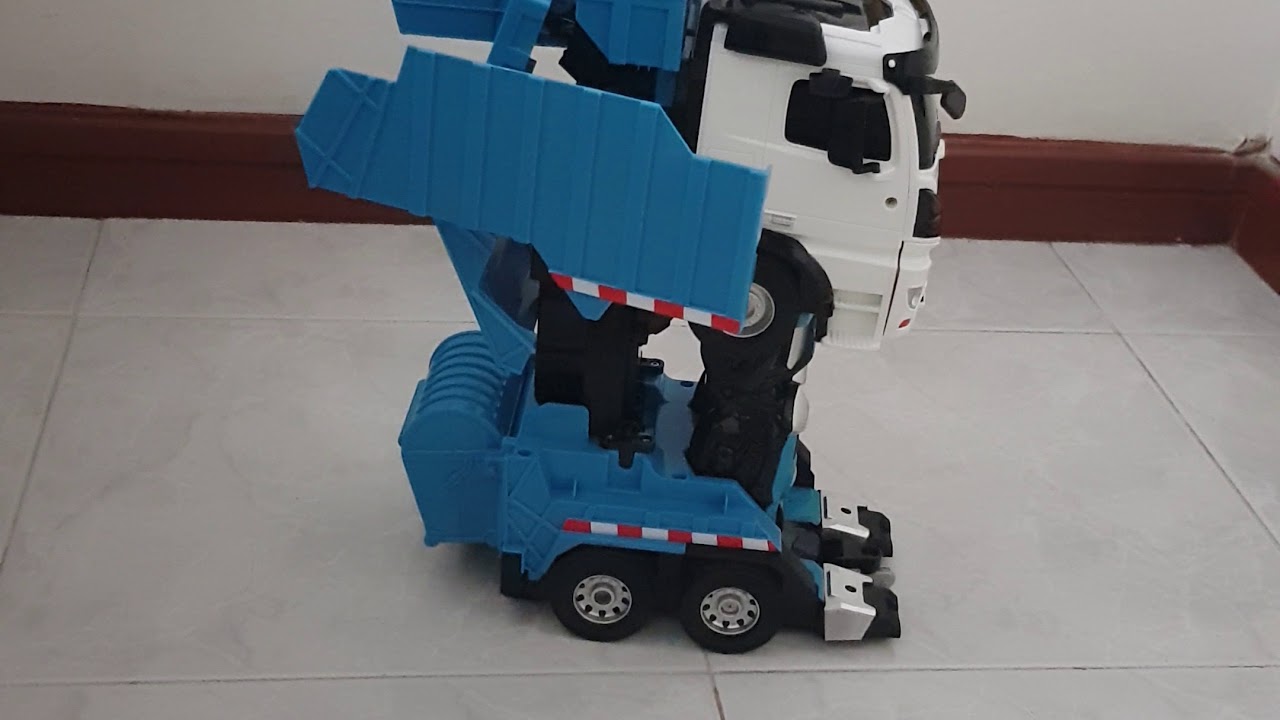 Transformers garbage car kids funny toys - YouTube