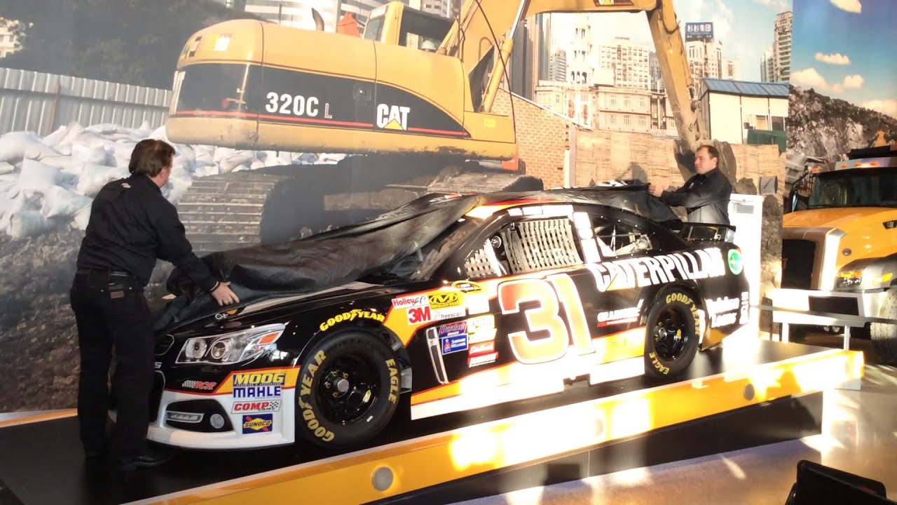 NASCAR Ryan Newman and RCR #31 2015 car reveal at Caterpillar Visitors ...