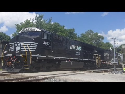 NS 3612- Tier 4 Gevo Leads a Freight, Tolono, IL, 7/15/16 - YouTube