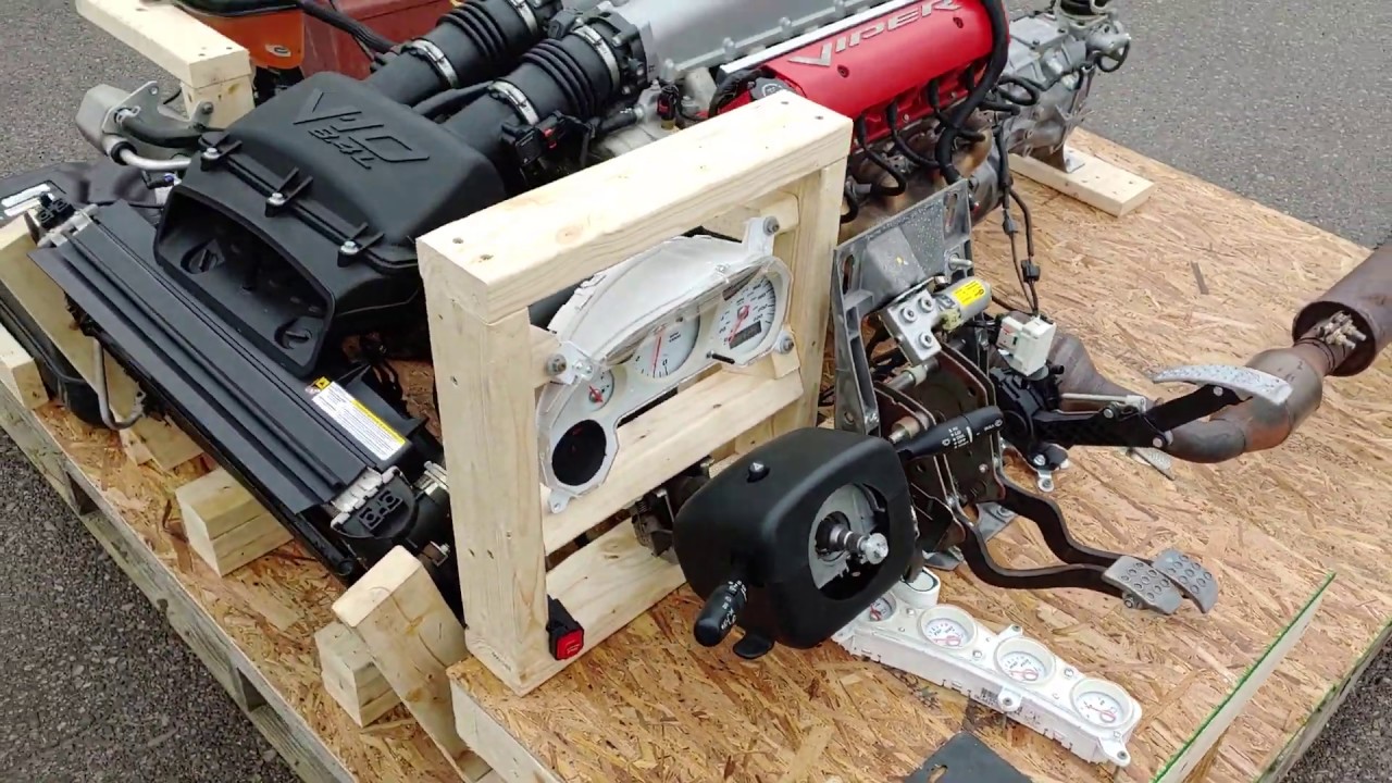8.4L Viper Engine Running on turnkey Pallet - YouTube