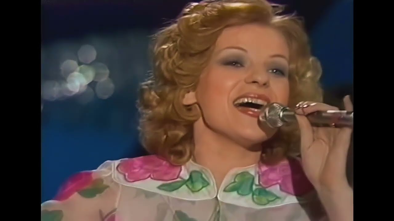 1975 Netherlands: Teach-In - Ding dinge dong (1st place at Eurovision ...