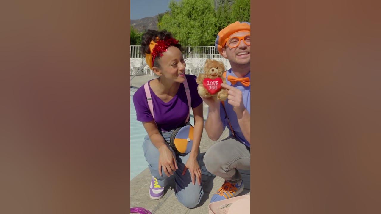 Valentine's Day Sink or Float Challenge! #shorts #blippi #valentinesday ...