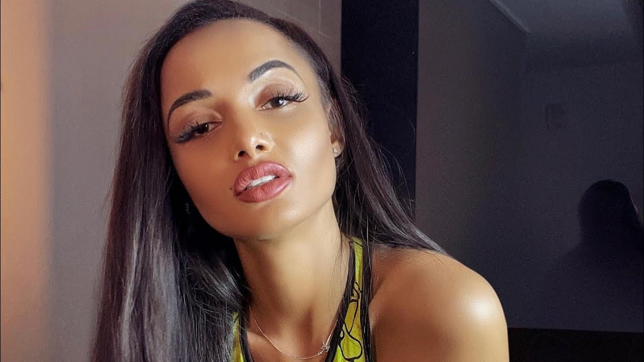 Shanty Franco a primeira atriz pornografica Angolana - YouTube