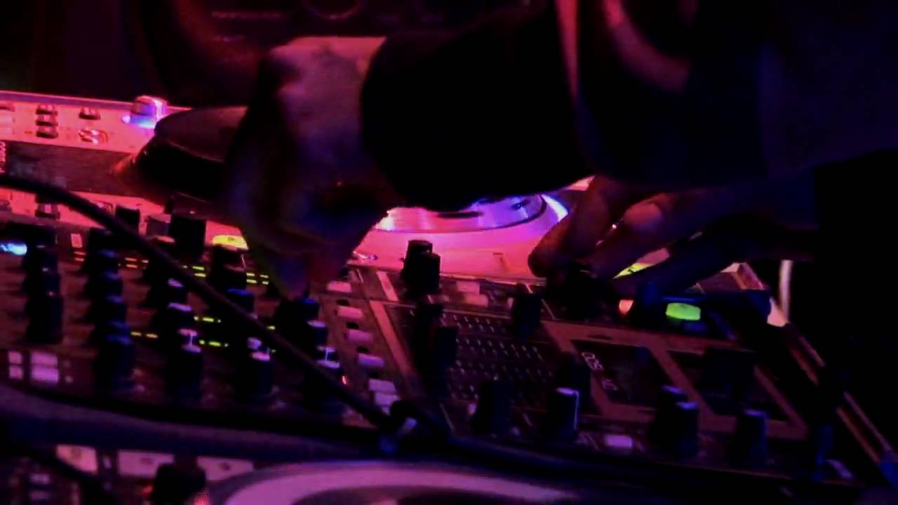 Dj Txc - Ramona, Ca 5/8/2009 - YouTube