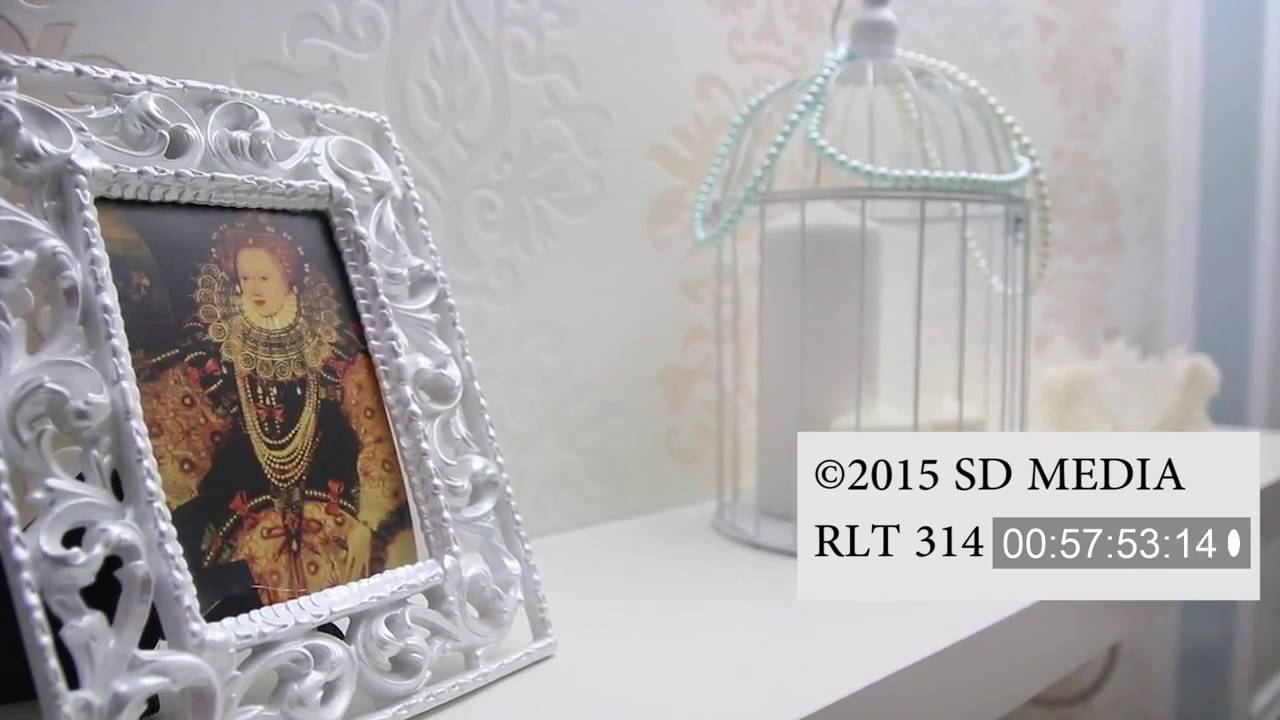 Jonathan Legg checks out a webcam model studio in Bucharest - YouTube