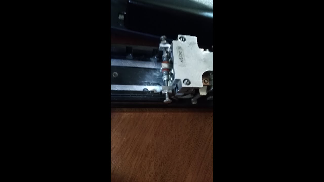 Sideswiper morse code key homebrew a - YouTube