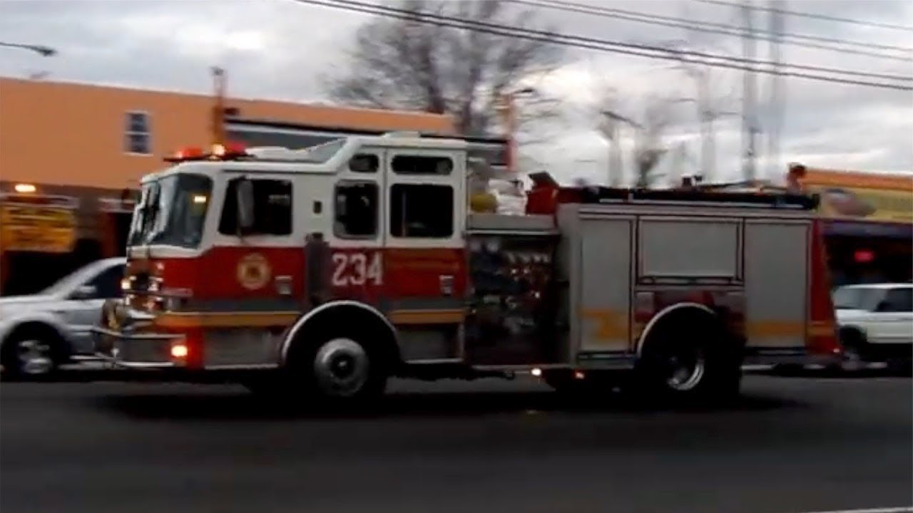 PFD Engine 234 Responding Classic Q - YouTube