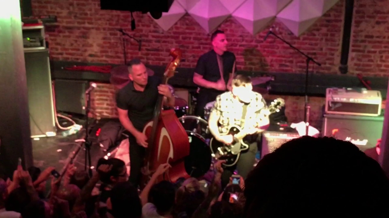 Cupid's victim - Tiger Army - En Vivo Argentina - YouTube
